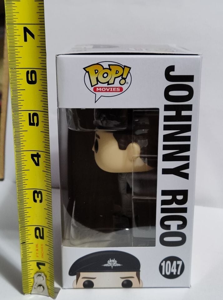 Funko POP Movies #1047 Starship Troopers Johnny Rico | eBay