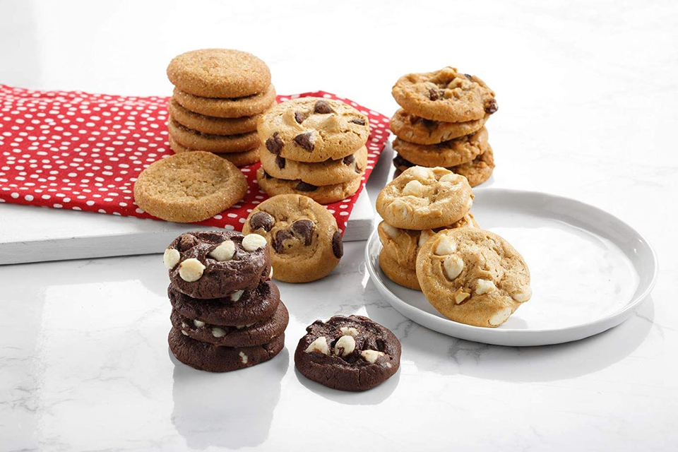 - Birthday Bash Combo Cookie Tin, Assorted with 36 Nibblers Cookies, 18 ...