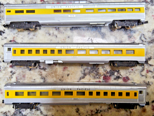 3Model Power Streamline Passenger Car Union Pacific 2x 3347 Coach And ...