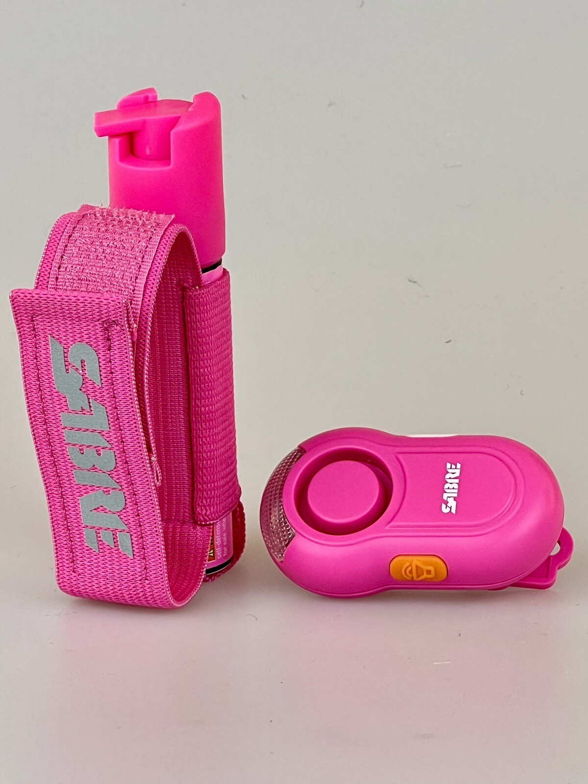Hot Pink Sabre Pepper Spray Gel With Runners Grip And Clip On Siren ...