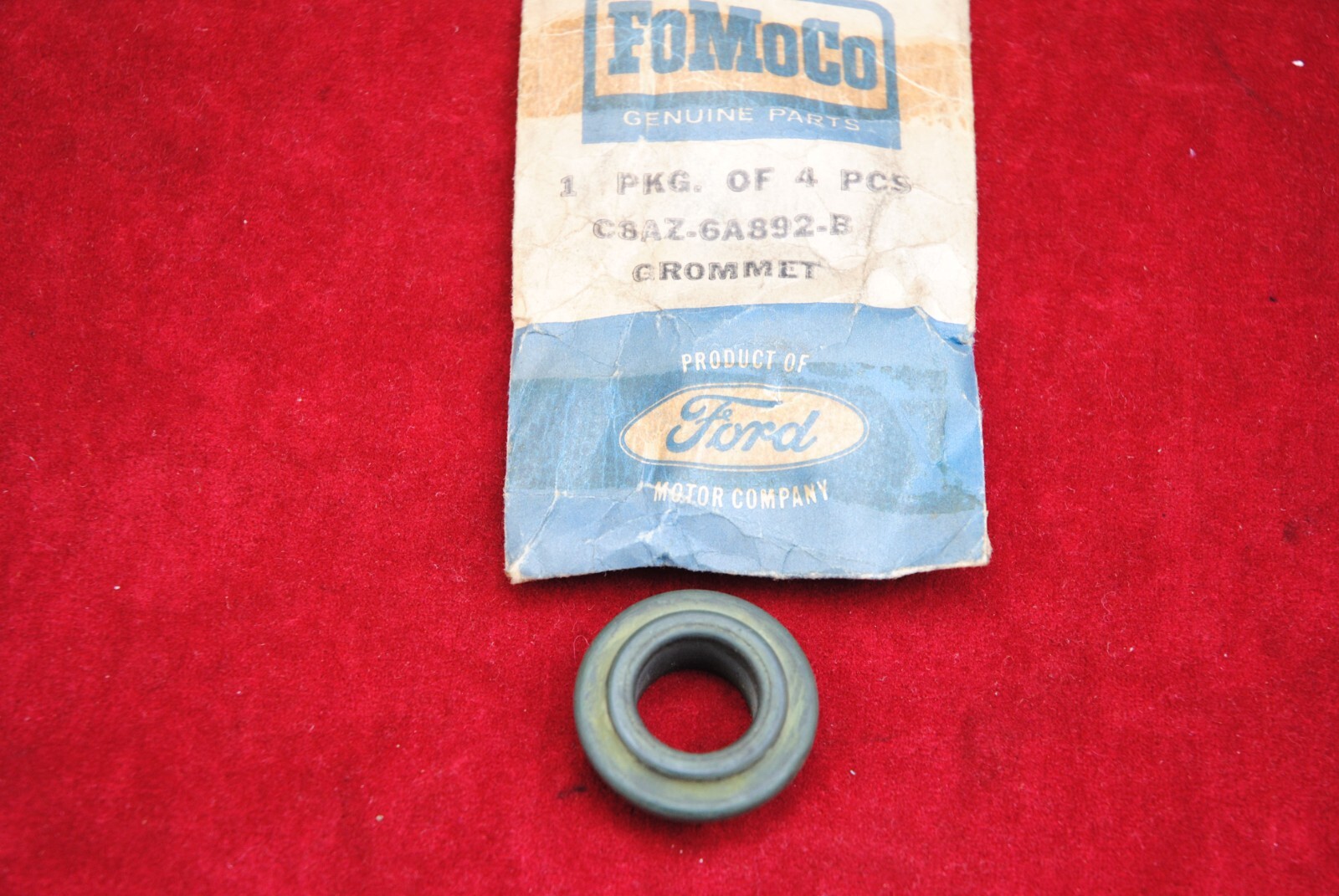 68 69 70 NOS FORD 390 428 GALAXIE MUSTANG TORINO PCV VALVE GROMMET C8AZ ...