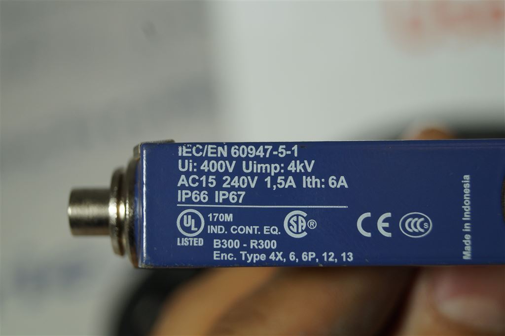 Telemecanique Osiswitch 8B1538 Interrupteur de Position | eBay