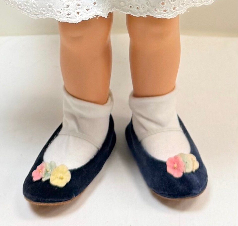 1998 Chatty Cathy Doll Classic Collection w/ Nursery School Outfit | eBay