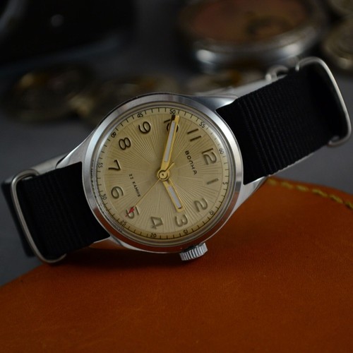 Q4-1958 VOLNA 2809 HAUTE PRÉCISION VOSTOK vintage Soviétique URSS ...