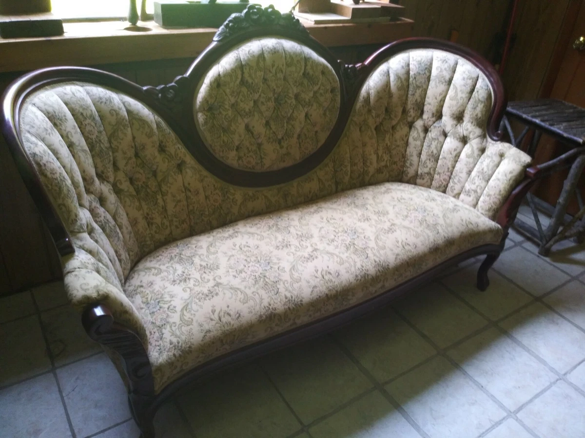 Victorian Sofa Reproduction | Cabinets Matttroy