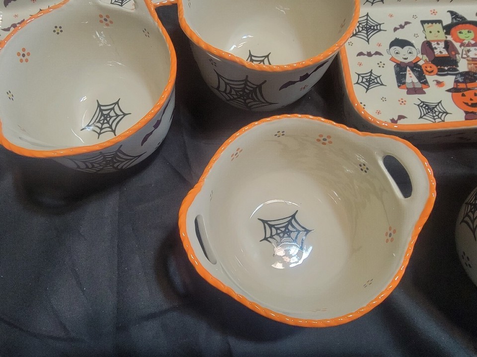 LOT Temptations By Tara Seasonal Halloween 4 CUPS, 2-.75 QT PAN/DISH ...