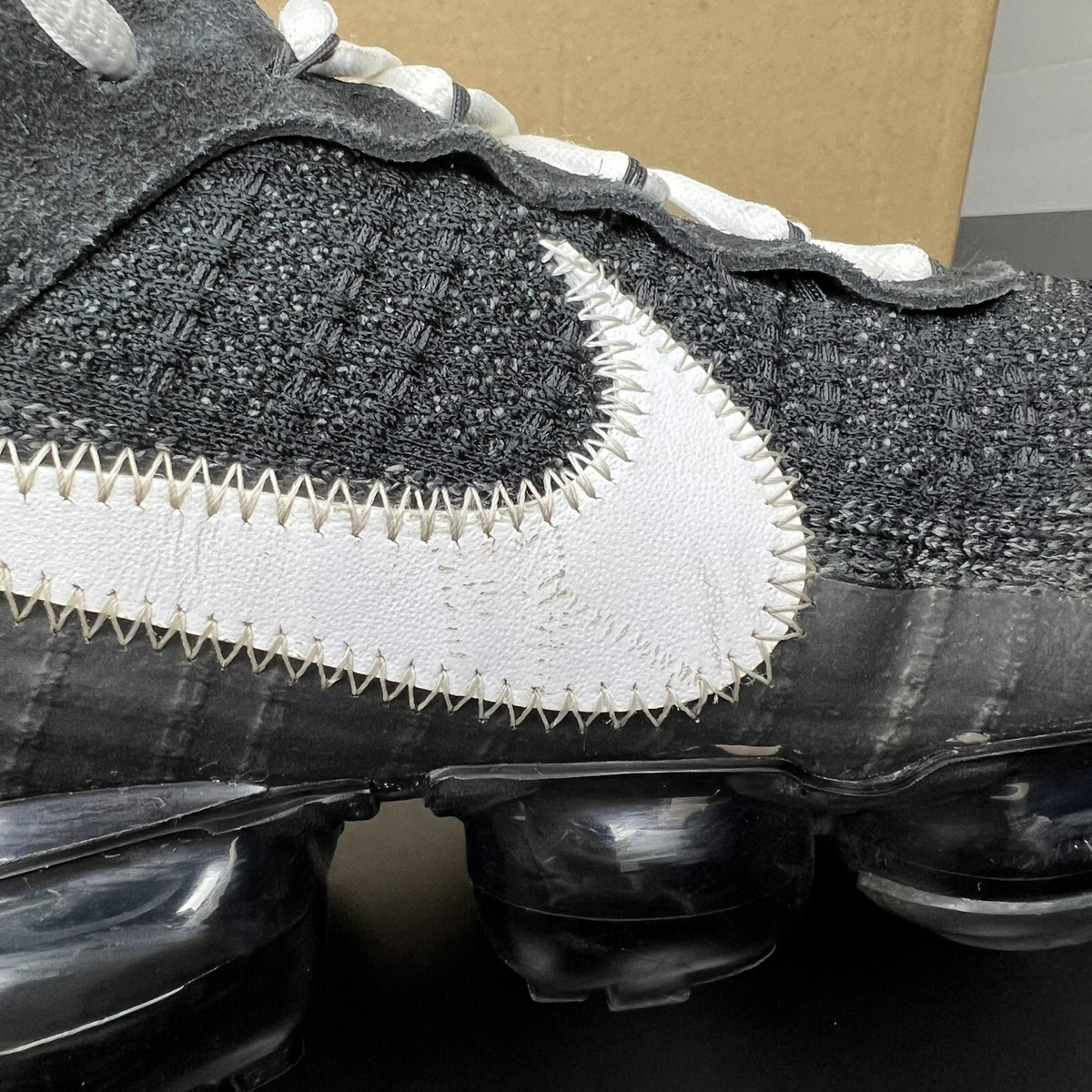 Size 11 - Nike Air VaporMax x OFF-WHITE The Ten 2017 Size 11 - Nike Air VaporMax x OFF-WHITE The Ten 2017