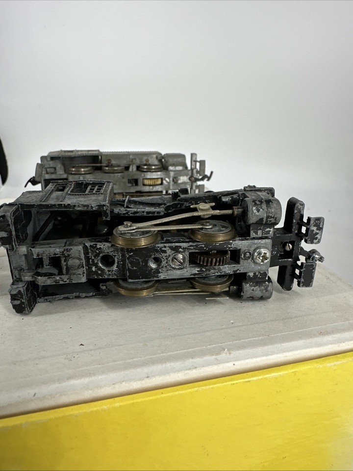 HO a lot of 4 Steam locomotive switch engines repair shop as is vintage ...