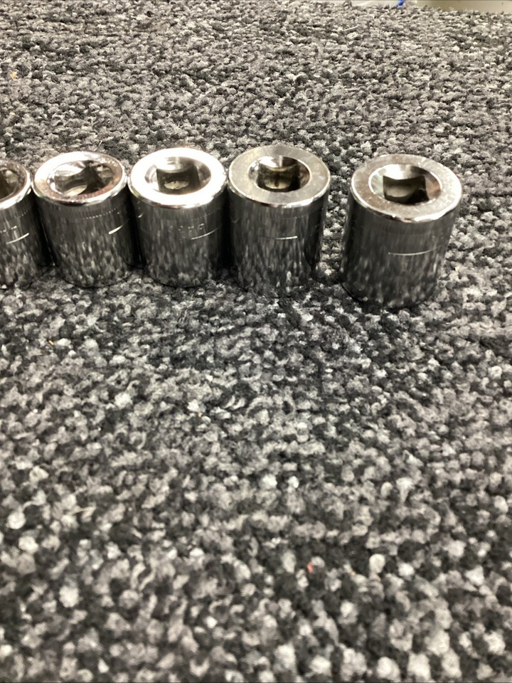 Craftsman USA 3/8 Drive 12 Point Shallow Metric Socket Set 9 - 19 MM ...