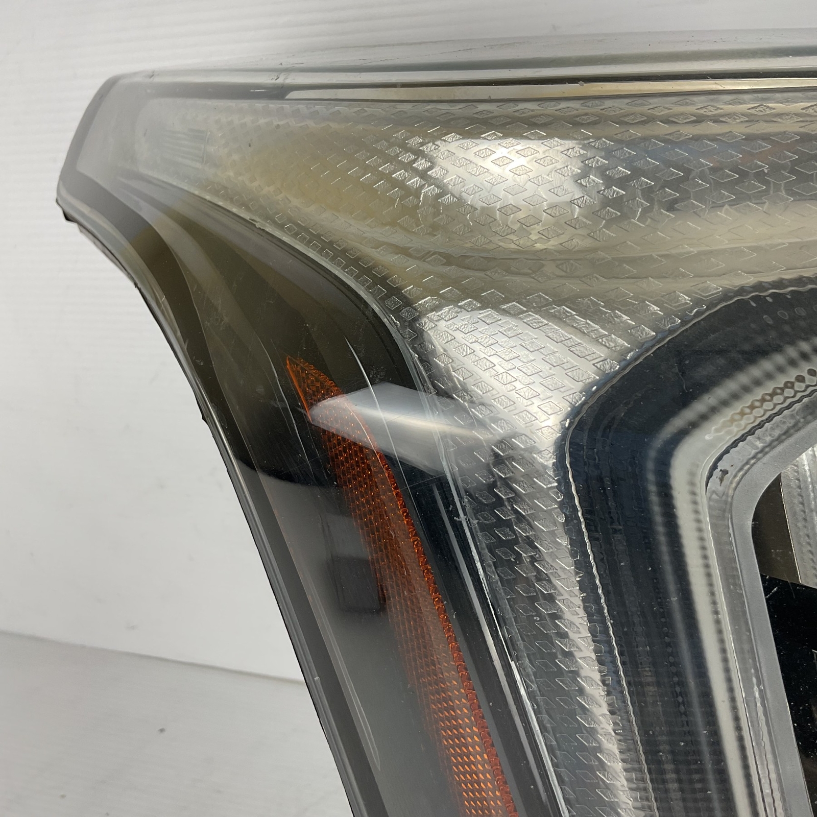 2016 2017 2018 2019 GMC Yukon Headlight Xenon HID OEM Passenger RH ...