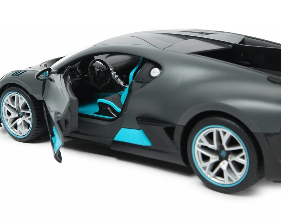 1:14 Rastar Bugatti Divo RC Car Dual Power Rechargeable 2.4 Ghz ...
