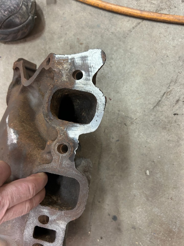 Ford 351 Cleveland Intake P/N DIZE-8425-BB | eBay