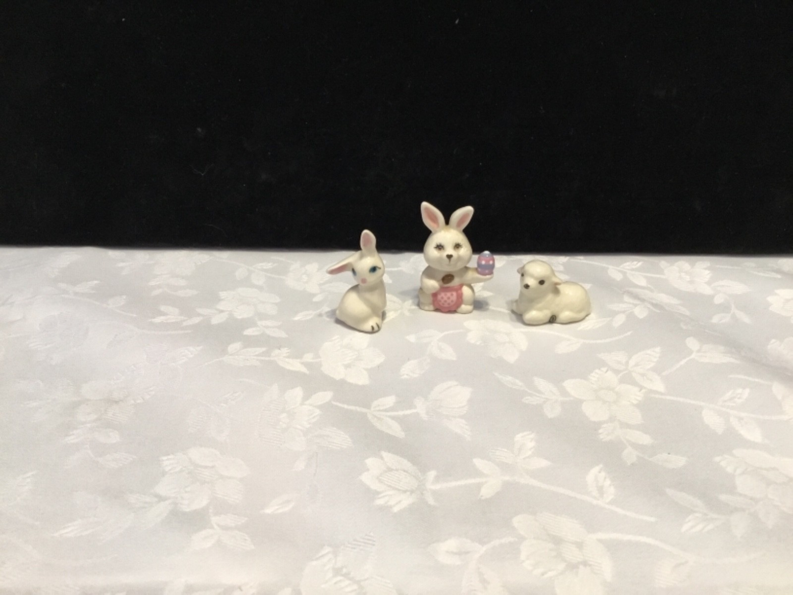 Lot of 3 Vintage White Mini Ceramic Easter Figurines 2 bunnies &1 lamb ...