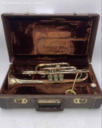 Olds Gold Three Valves Trumpets Musical Instrument With Hard Case | eBay