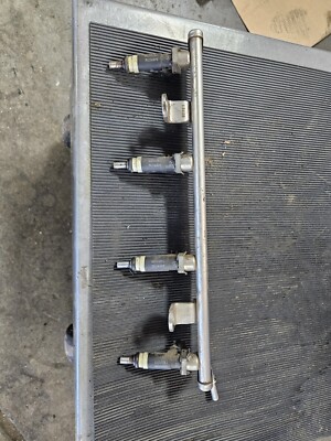 2012-2020 Dodge Journey 2.4L Engine Fuel Rail with Injectors (4) OEM ...