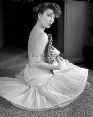 ACTRESS ALLISON HAYES PIN UP - 8X10 PUBLICITY PHOTO (RT644) | eBay