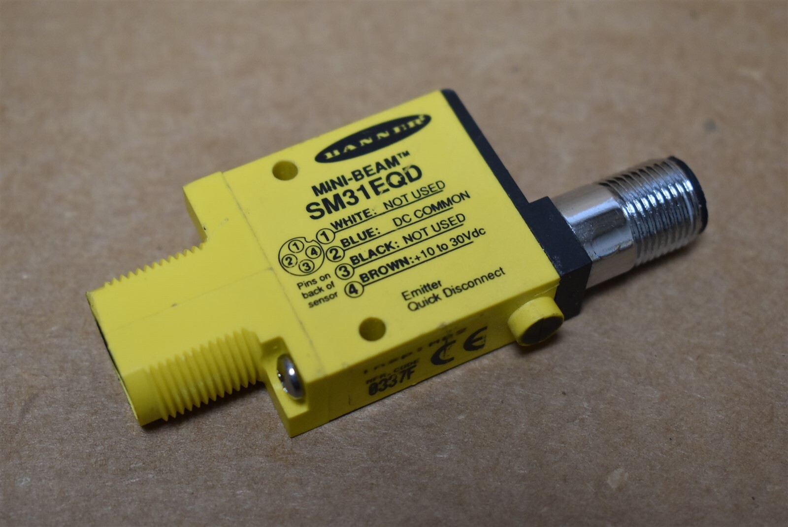 Banner Mini-Beam Photoelectric Sensor Part No. SM31EQD | eBay