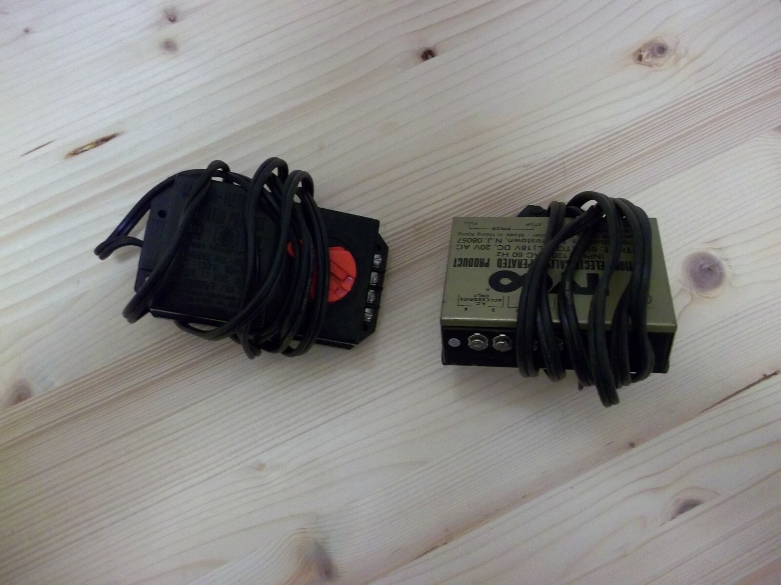 HO Scale Power Supplies/Transformers For Model Train Layouts - TYCO ...