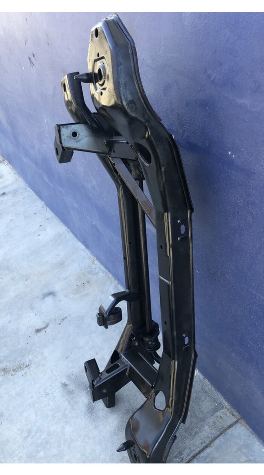 2000-2007 Ford Focus Rear Subframe K-Frame/Crossmember SWAY BAR ...