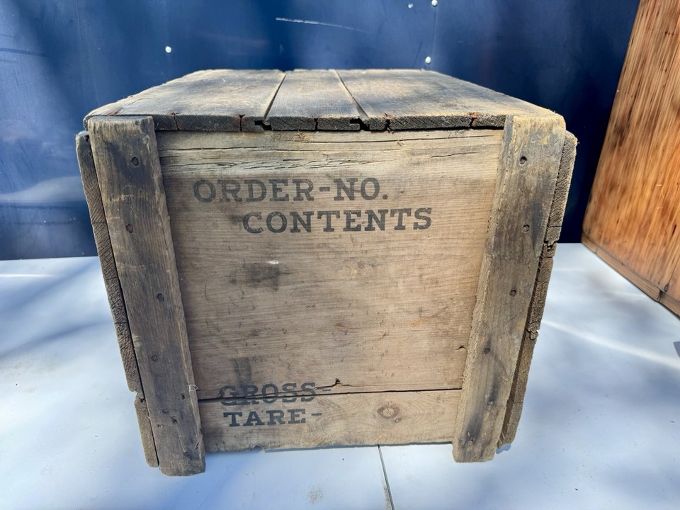 Very Rare VINTAGE ANTIQUE Champion Spark Plugs Wood Shipping Crate ...