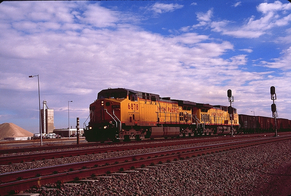 Union Pacific - C44AC - #6878 - Original 35mm Slide. | eBay