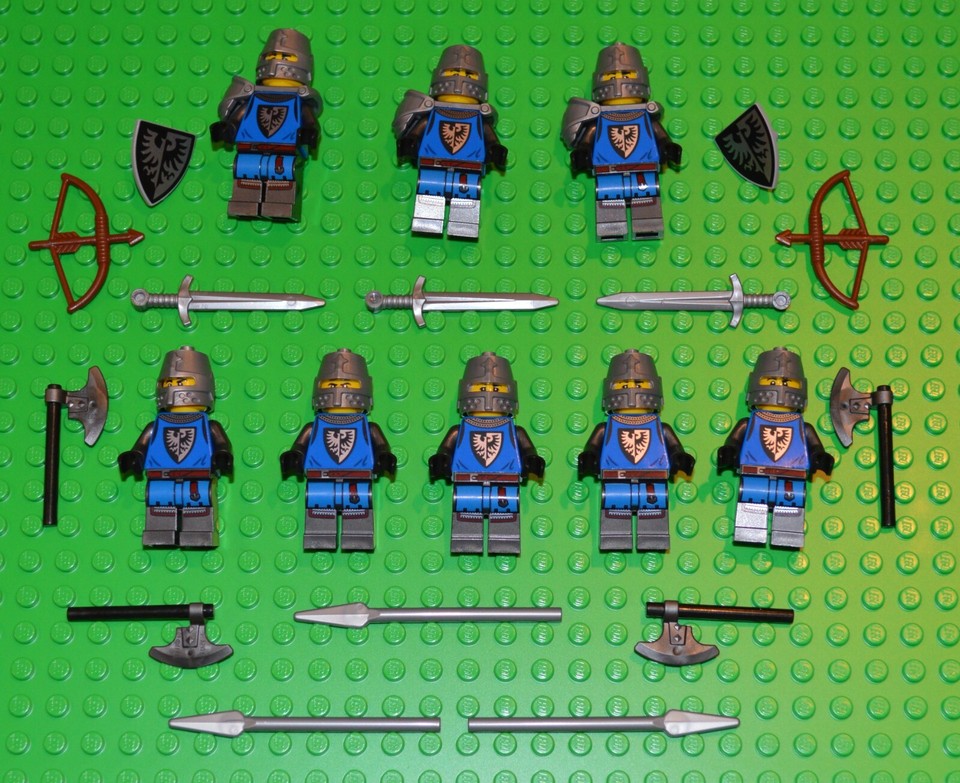 LEGO 21325 Medieval Blacksmith - Black Falcon Knights Minifigure- lot B ...