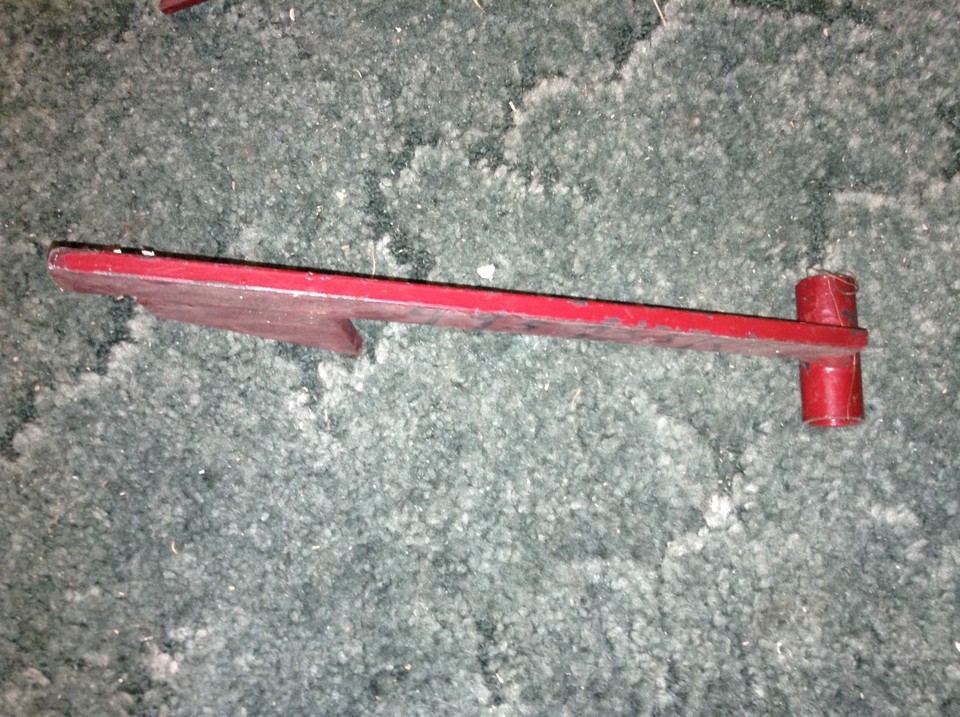 495735R92 - A New Original Hay Retainer For A McCormick No. 45 Square ...