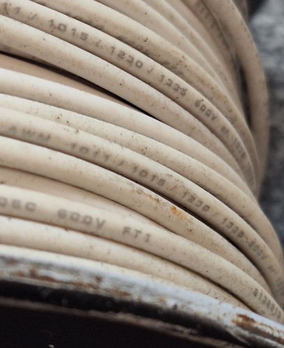 1 SPOOL OF WHITE WIRE ... SEE PICTURES FOR SPECS | eBay