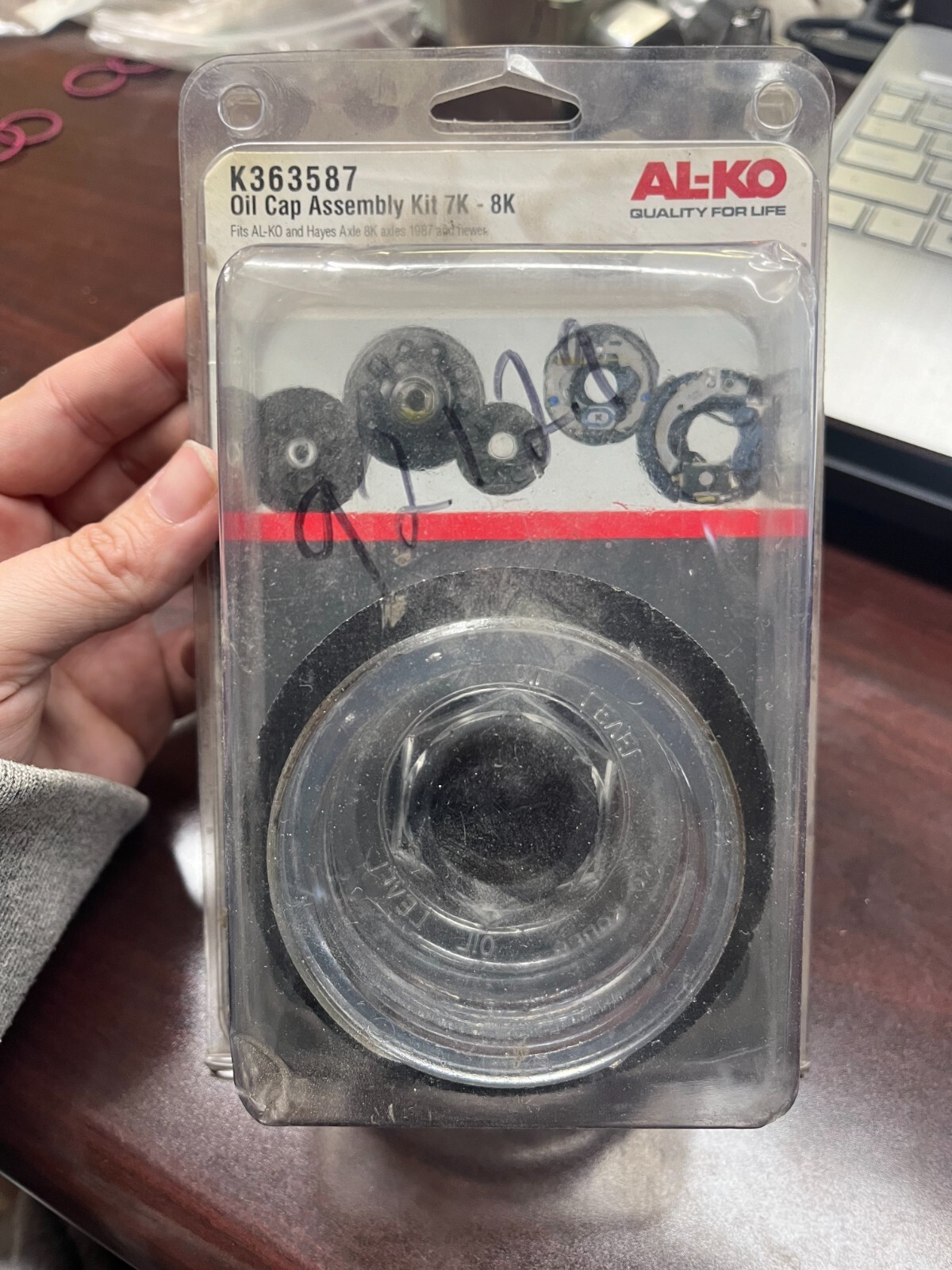 AL-KO / Hayes Oil Cap Assembly Kit Fits 7k - 8k Axles K363587 for sale ...