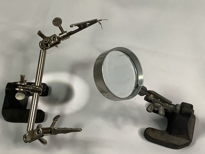 Fly Tying Vises & Tools - Magnifier Glass