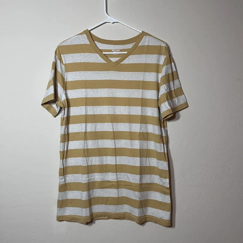 Mens Mossimo Supply Co Shirt Adult Size Medium V-Neck Short Sleeve ...