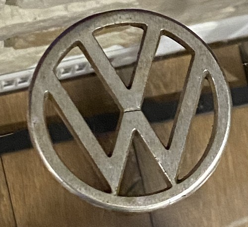 Vintage VW Bug Beetle Hood Logo Emblem Badge 113853601D 3" VOLKSWAGEN ...