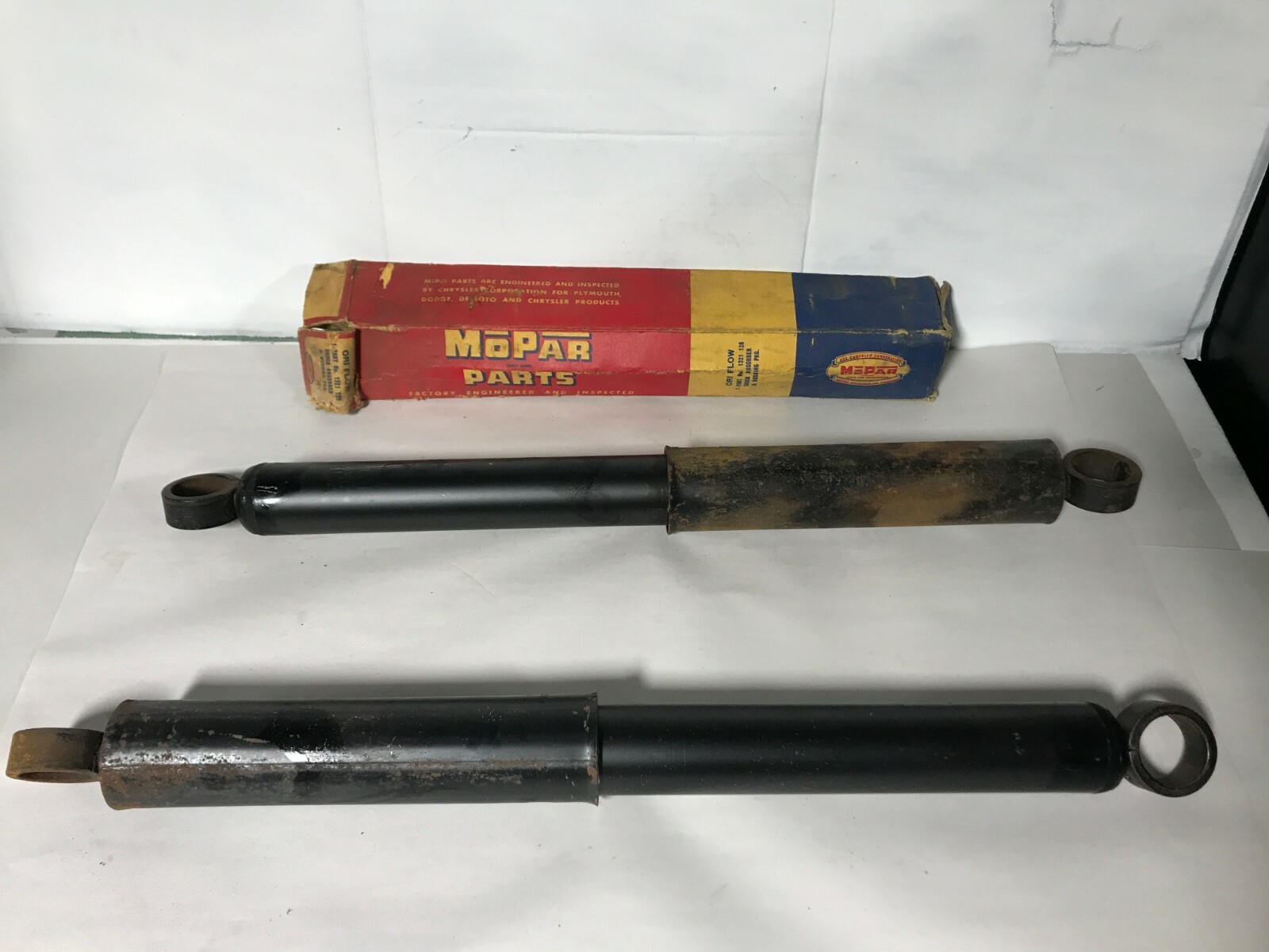1951 1952 PLYMOUTH DODGE DESOTO CHRYSLER NOS MOPAR REAR SHOCK ABSORBERS ...