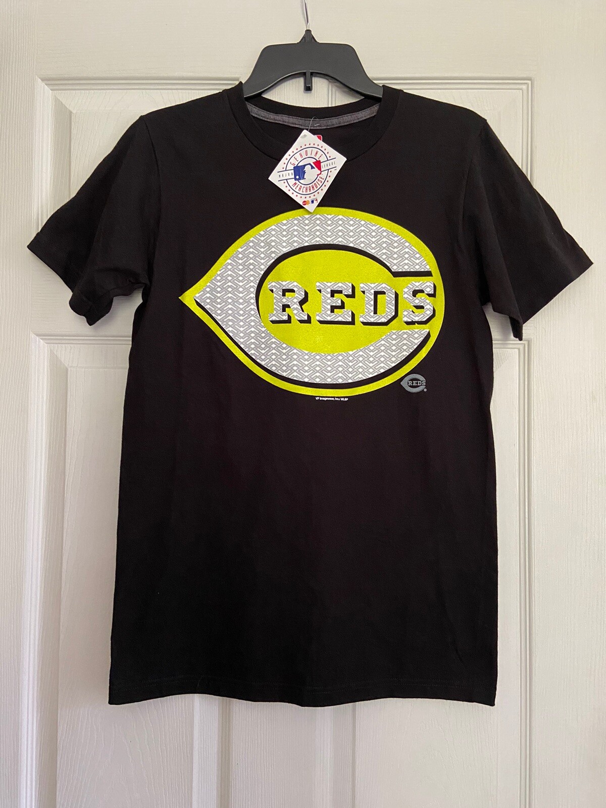 Cincinnati Reds MLB Genuine Merchandise Adult Size S NWT | eBay