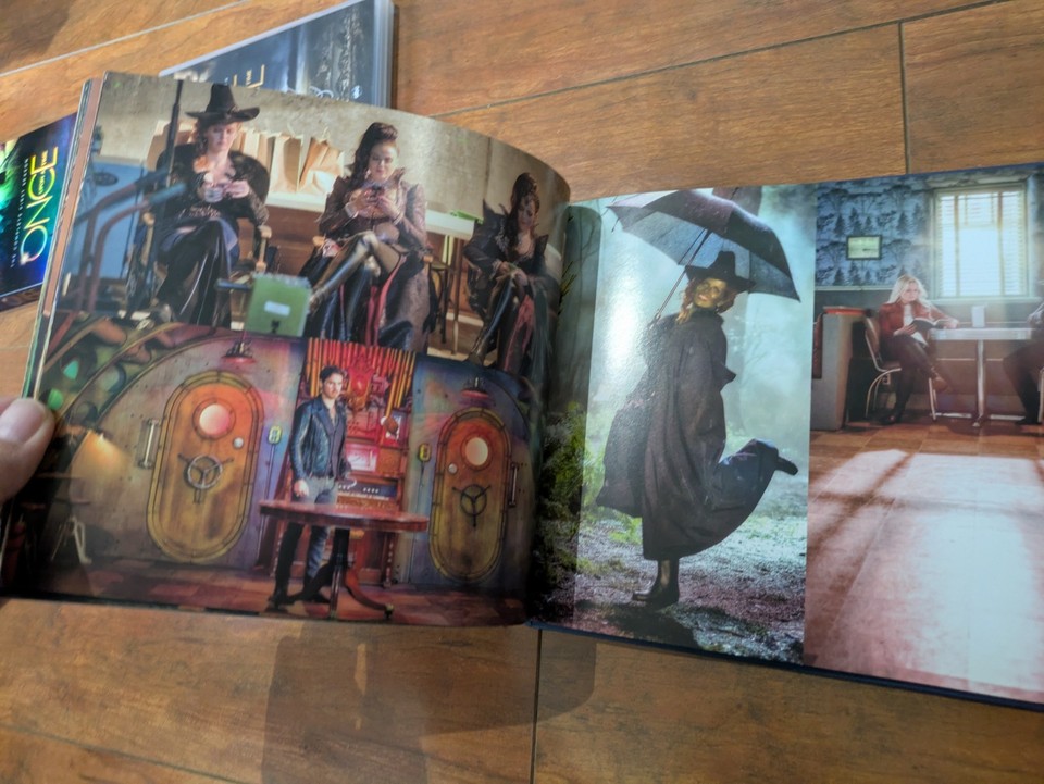 Once Upon a Time Cast & Crew Exclusive Book + Signed DVD Producers ...