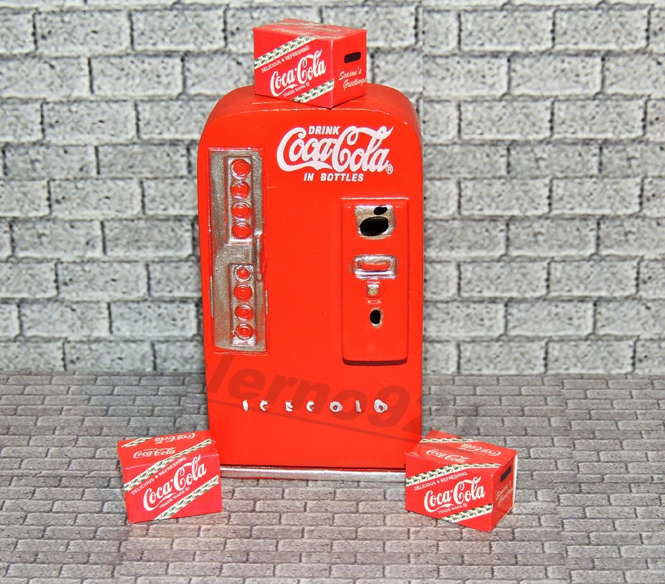 COCA-COLA MACHINE(RESIN) with SODA CASES MINIATURE 1:24 (G) SCALE ...