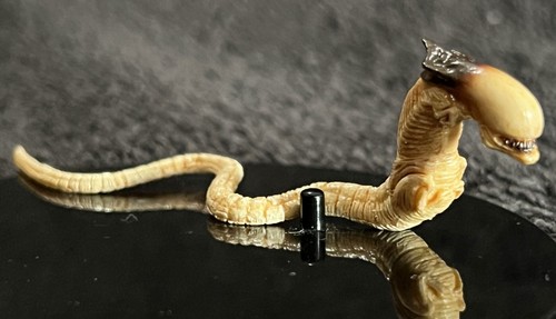 QUEEN CHEST BURSTER • NECA ALIENS FIGURE ACCESSORIES | eBay