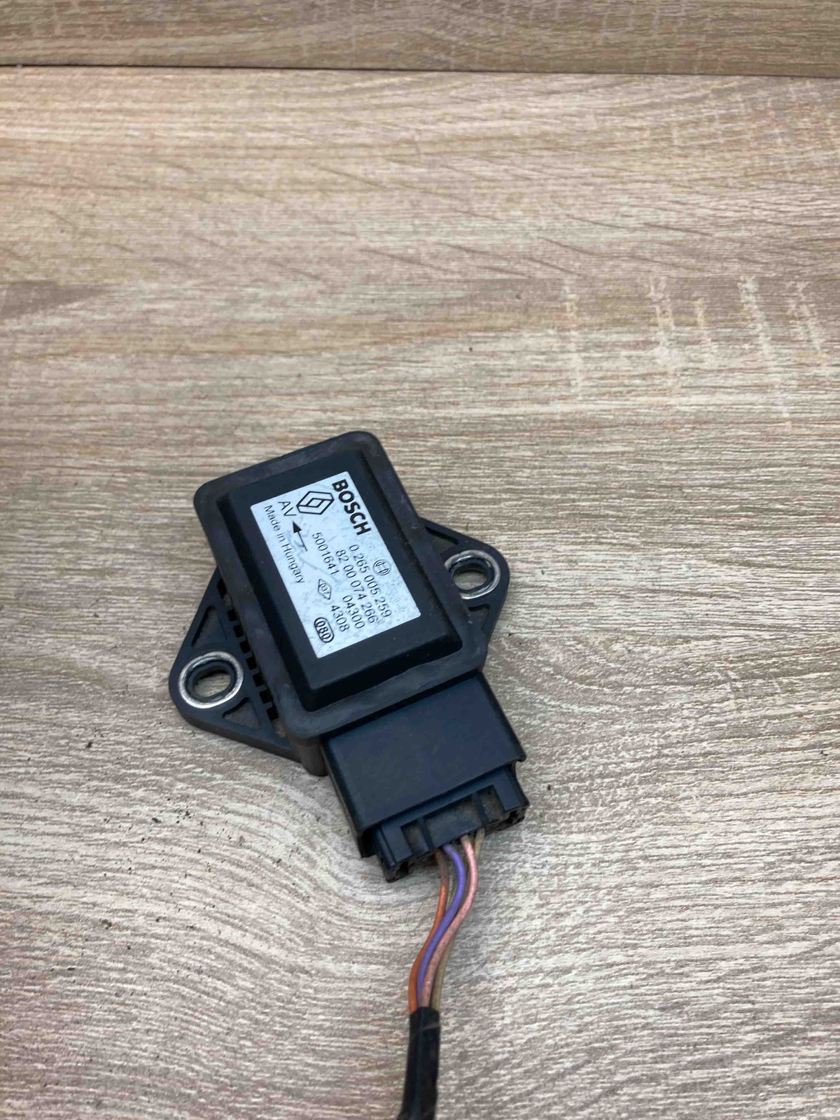 8200074266 0265005259 Bosch Renault Scenic ESP YAW RATE SENSOR With ...