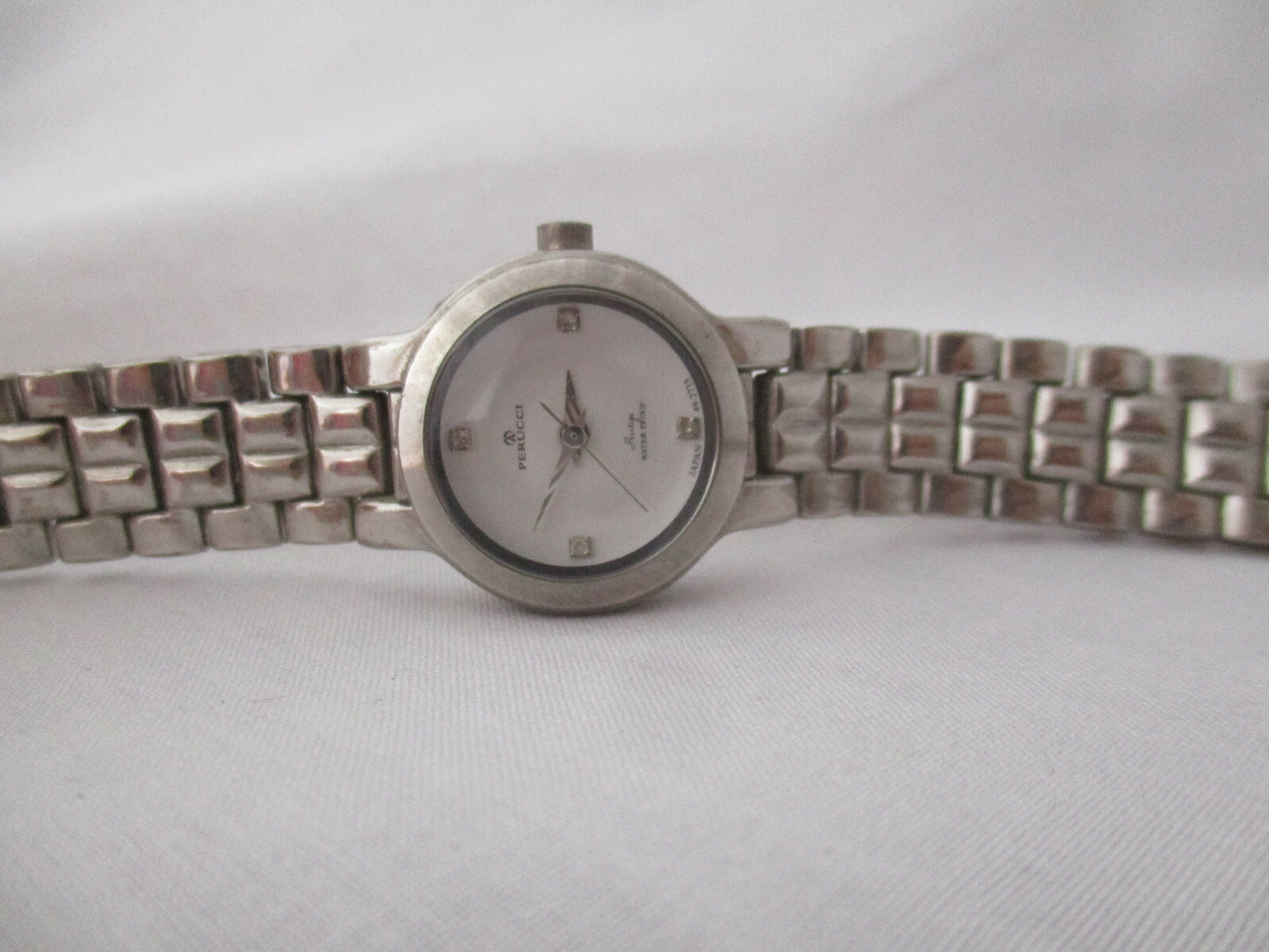 Perucci Women's Silvertone Round Dial Watch Metal Link Bracelet Band | eBay