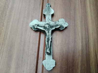 Plates & Plaques - Christ Cross