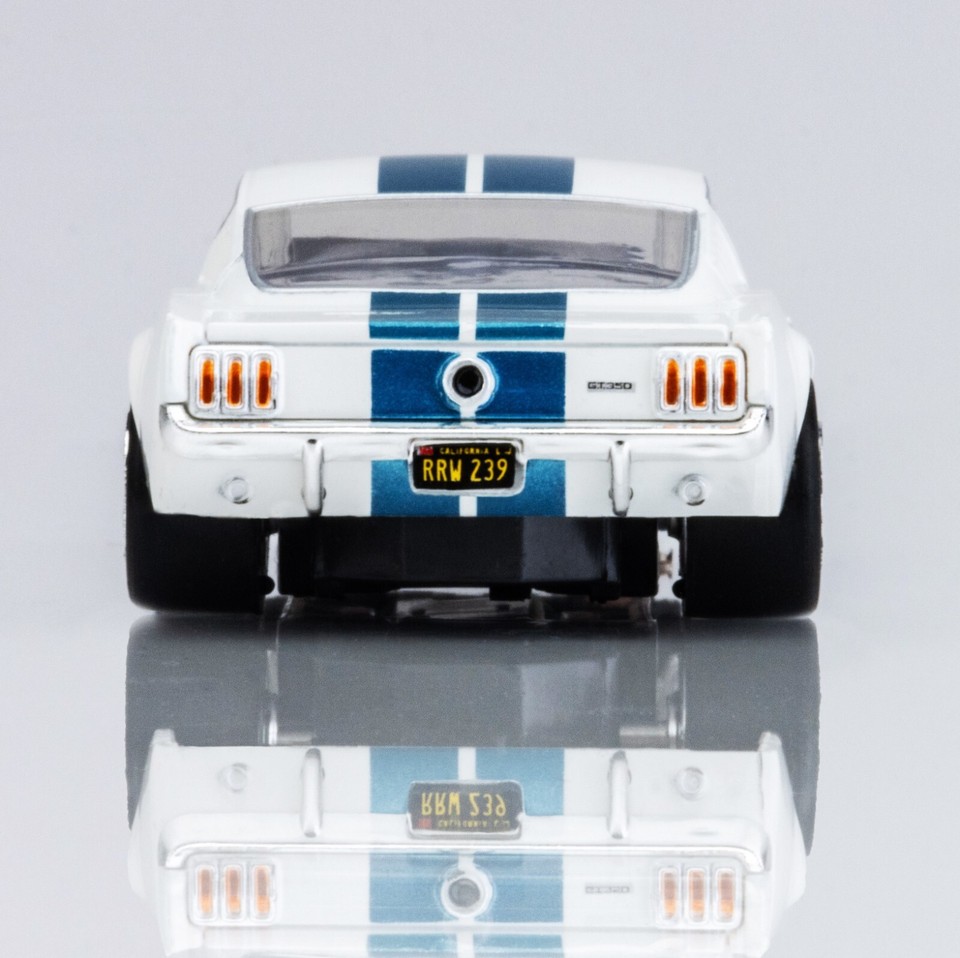 AFX New Release '65 Ford Mustang Shelby GT350 White/Blu HO Slot Car ...