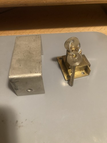 Jennings Slot Machine Lock With 2 Keys And Mounting Hardware | eBay