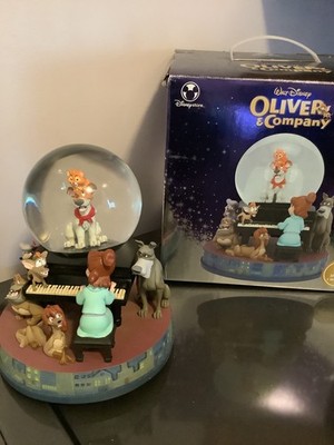 Disney Oliver and Company Music Box Snow Globe with box | eBay