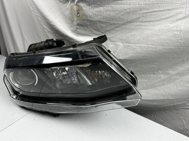 2016 2017 2018 Chevrolet Camaro Right Halogen Headlight Lamp 84244102 ...