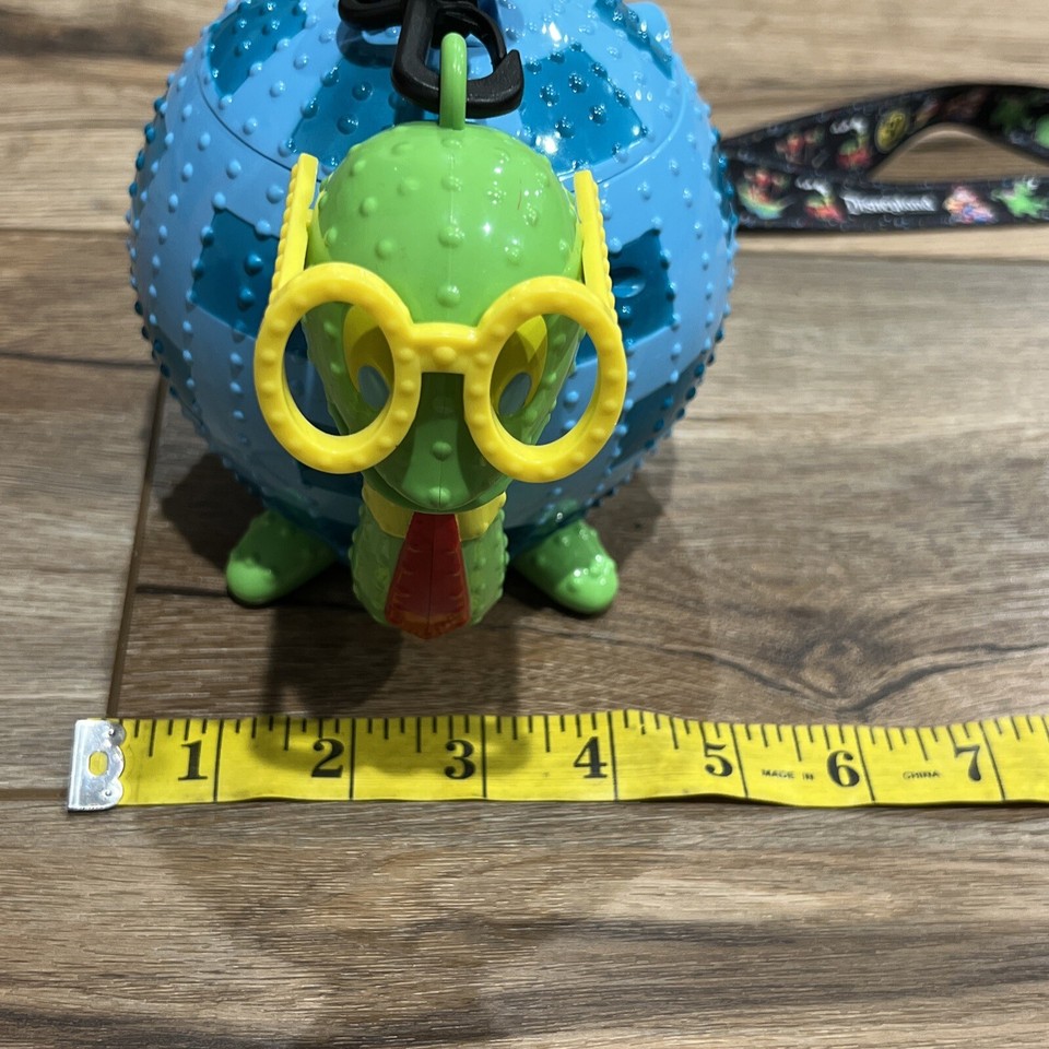 Disneyland LIGHT-UP Turtle Sipper Main Street Disney Electrical Parade ...