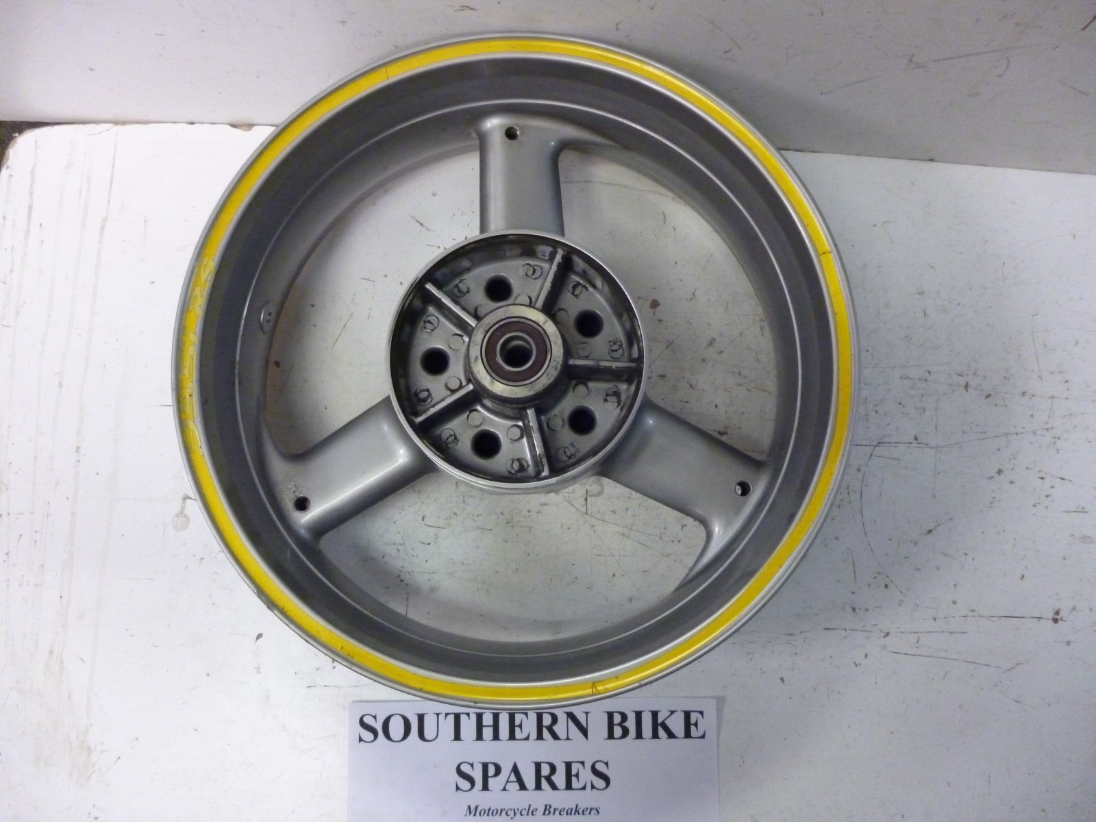 2000 Triumph Sprint RS 955i Rear Wheel / Rim 17" *BIKE BREAKING* 955 i ...