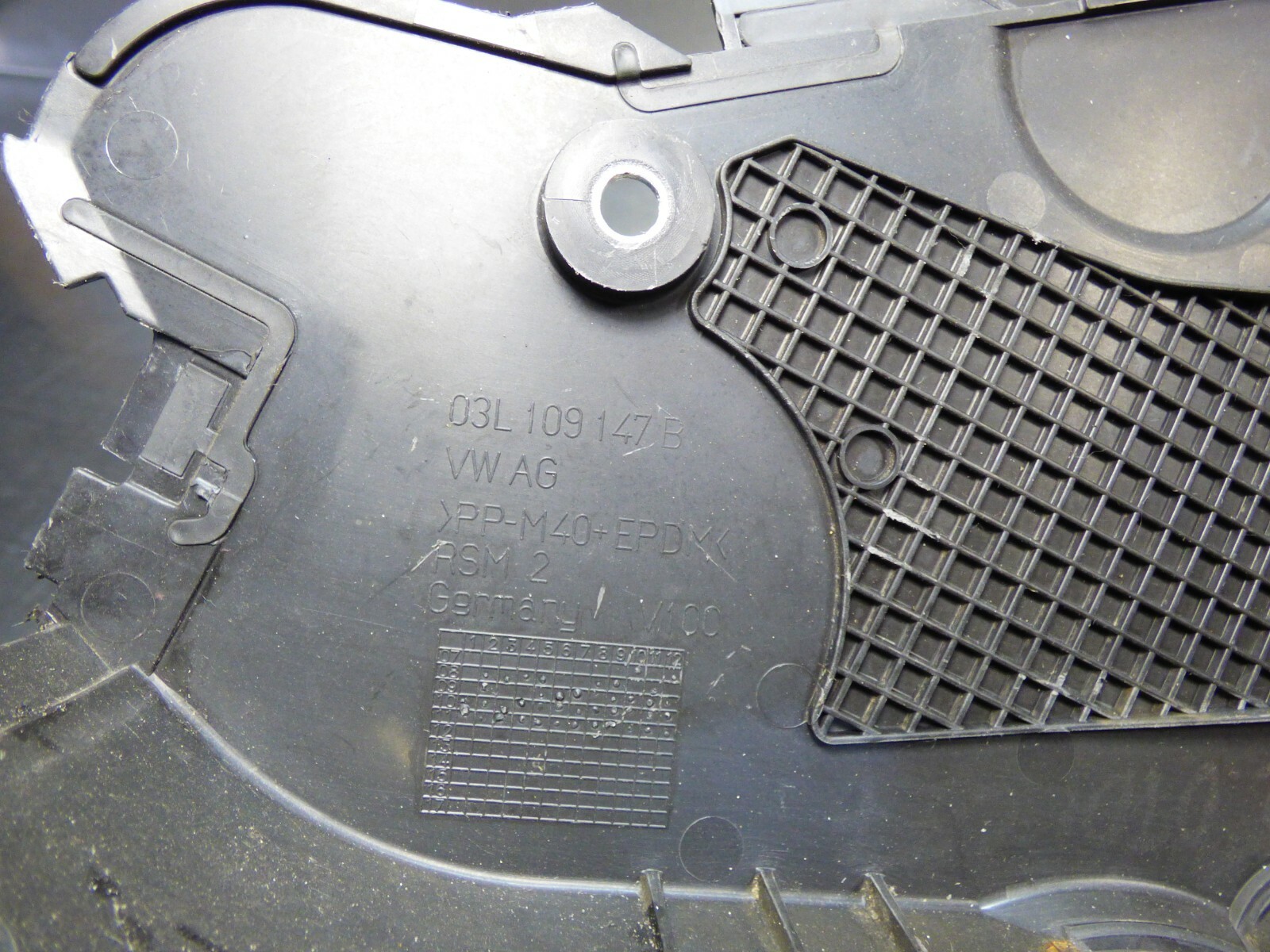 VW Crafter 2E 2,0 TDI CKU Abdeckung Zahnriemen 03L109147B / 03L 109 147 ...