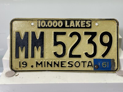 Antique ORIGINAL 1960 61 MINNESOTA LICENSE PLATE - MN Yellow & Black ...