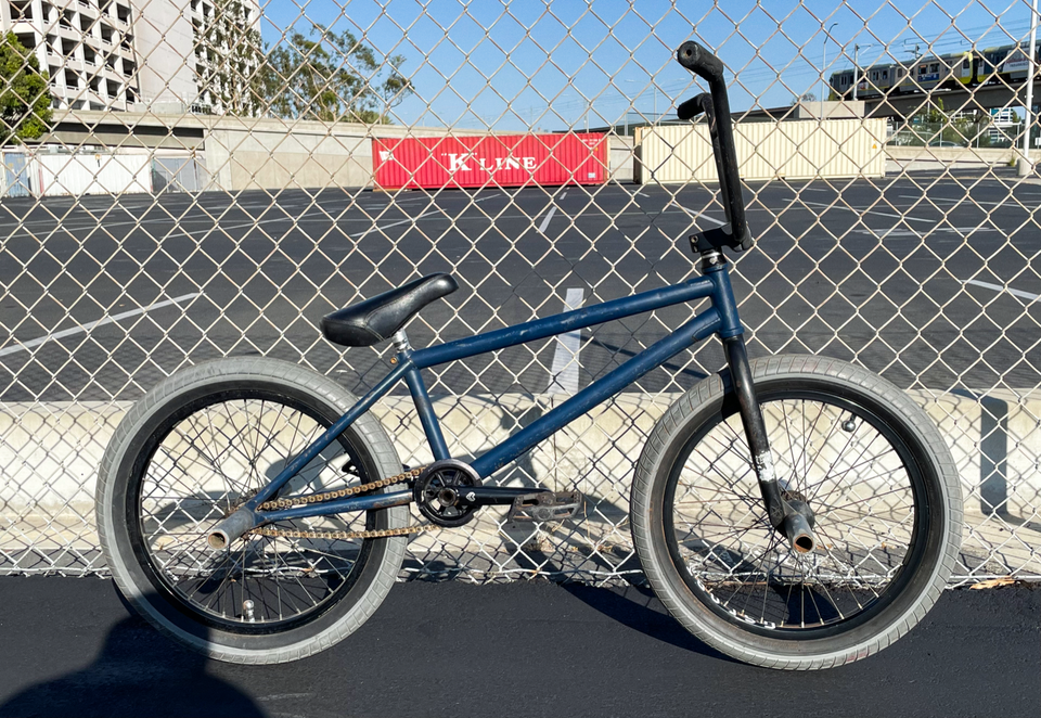 FIEND BMX 20.75" SICK BMX w/ Freecoaster & PEGS! BSD / FIEND / CULT ...