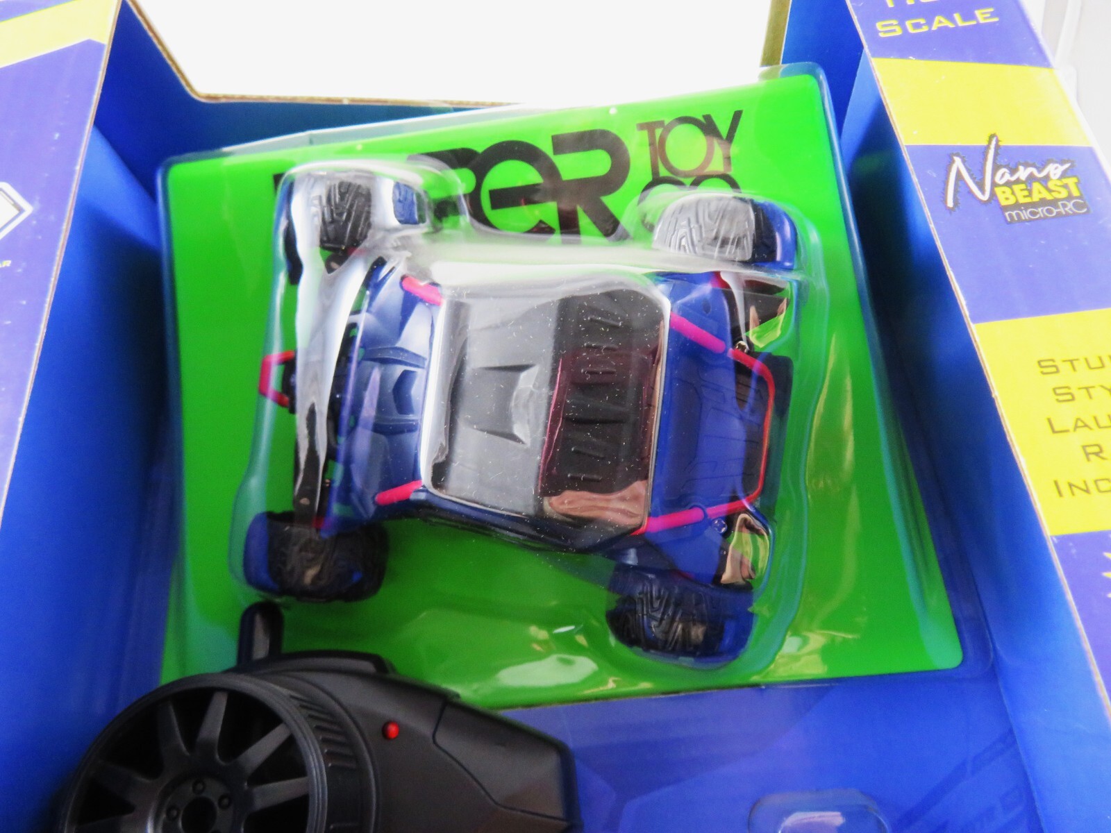 Hyper Toys 1:30 Yamaha Nano Beast YZX1000R Micro RC ATV Ramp USB ...